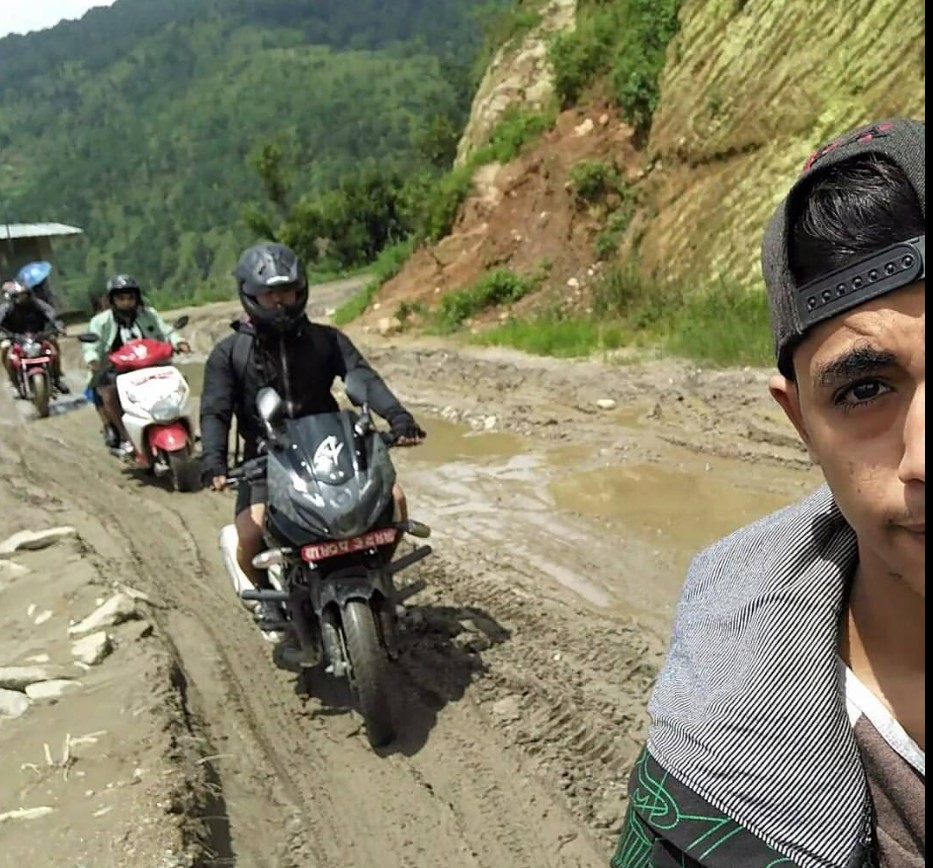 Balen shames Maoist supremo Prachanda as 'ill-famed contractor's ...