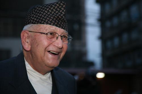 Five former PMs share the same forum, praise virtues of late PM Thapa ...